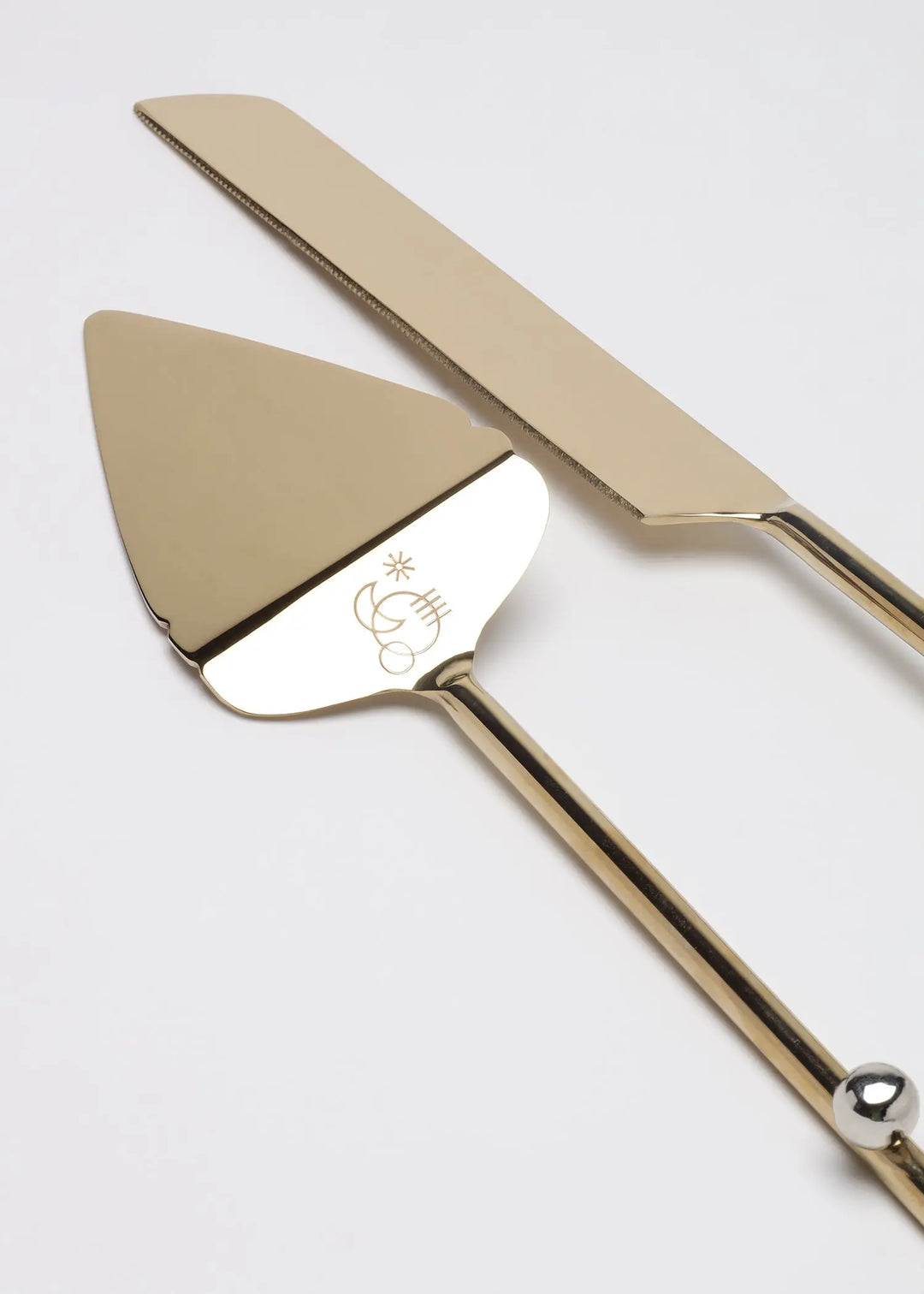 Dana Cake Knives - set of 2 - Gado Living Cake Knives